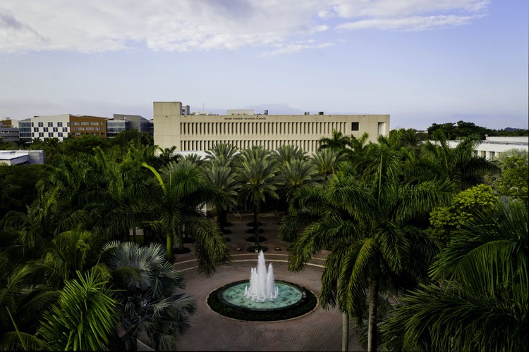 2U, Inc. and University of Miami | Fintech Boot Camp | 2U