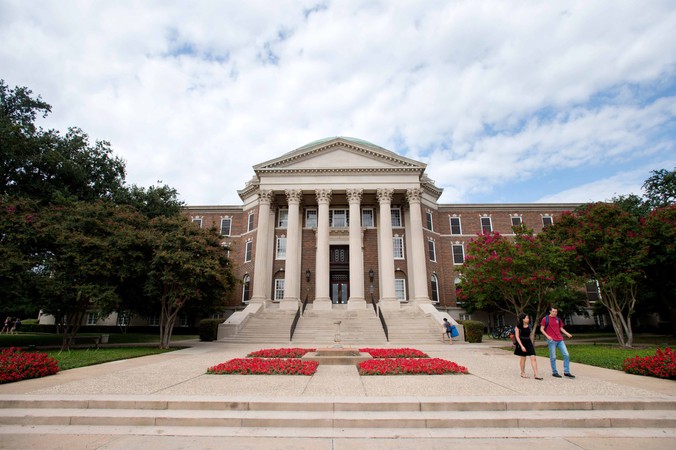 Southern Methodist University Online Degree Program Partnership | 2U
